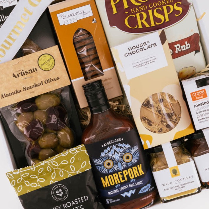 Ultimate Entertainer Gift Box – Gourmet-GiftsNZ